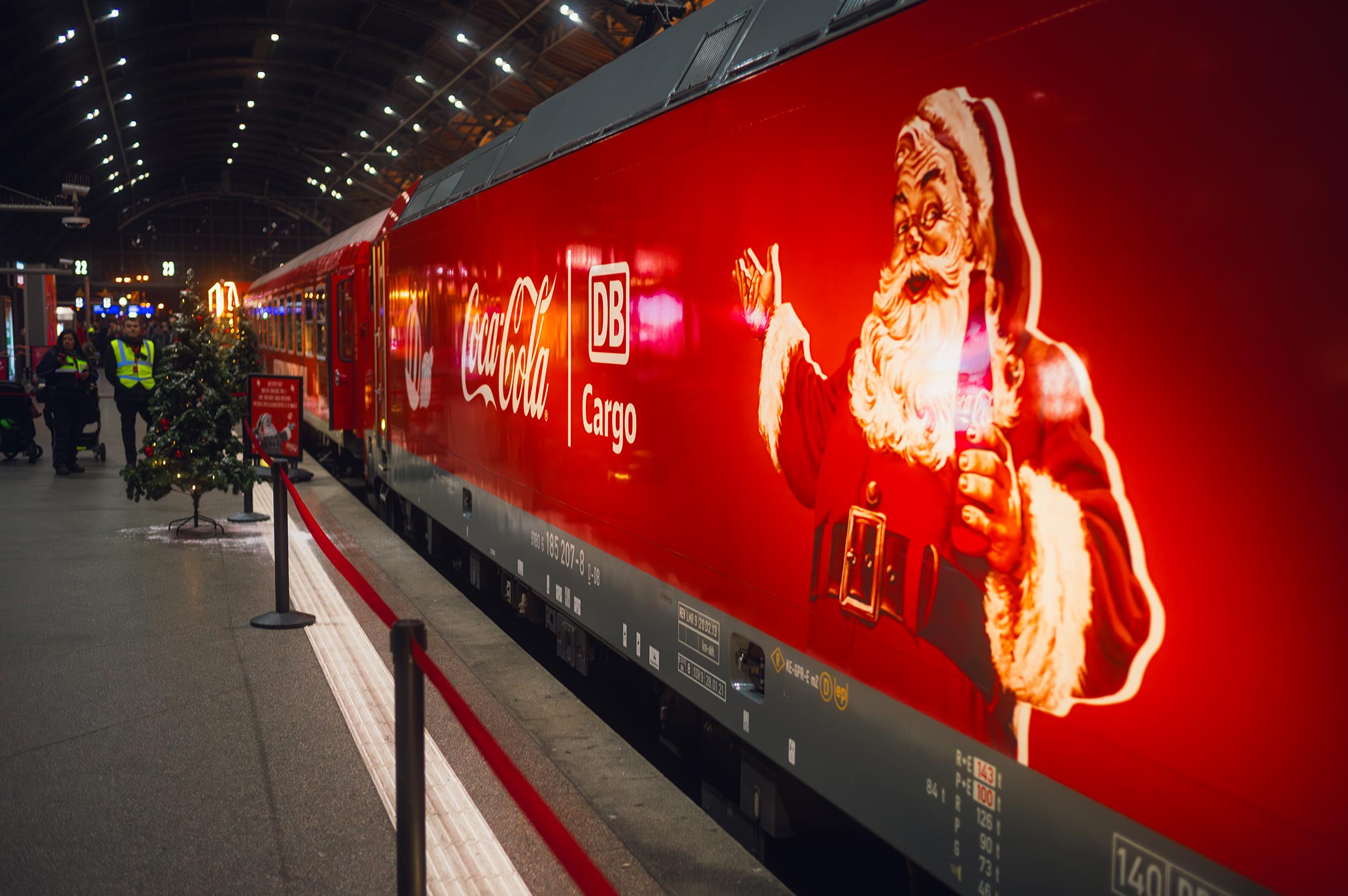 DB Cargo und Coca-Cola setzten auf klimafreundlichen Güterzug | DB Cargo